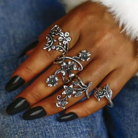 Jewelry | 4 Pc Vintage Style Rose Flower Midi Ring Set | Poshmark
